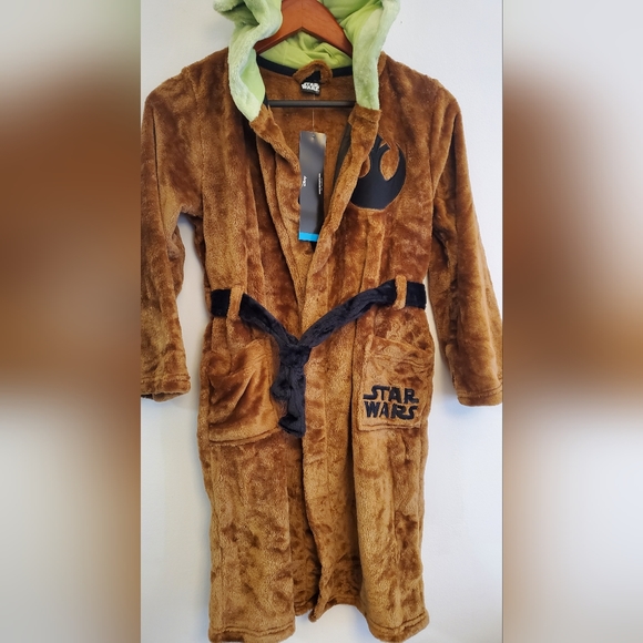 Star Wars | Pajamas | Star Wars Hooded Robe | Poshmark